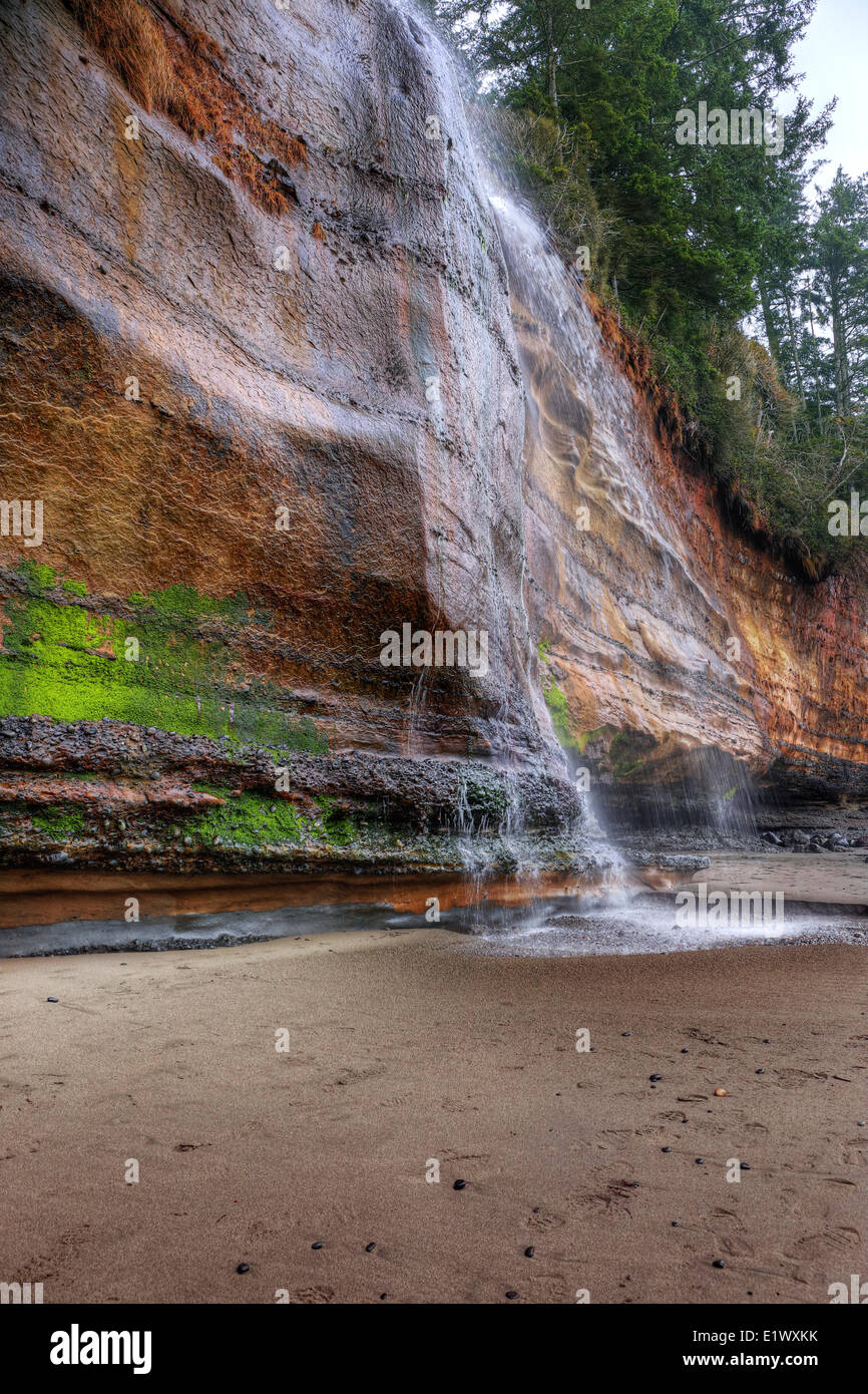Mystic Beach, Vancouver Island, BC, limestone cliffs, water fall, Juan ...