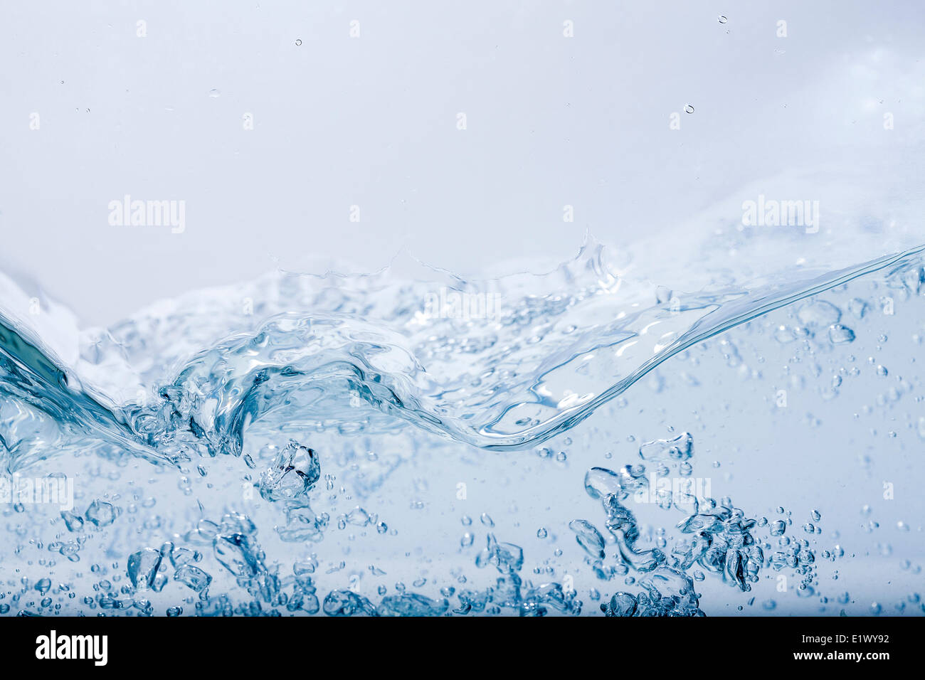 Horizontal image water tank hi-res stock photography and images - Alamy