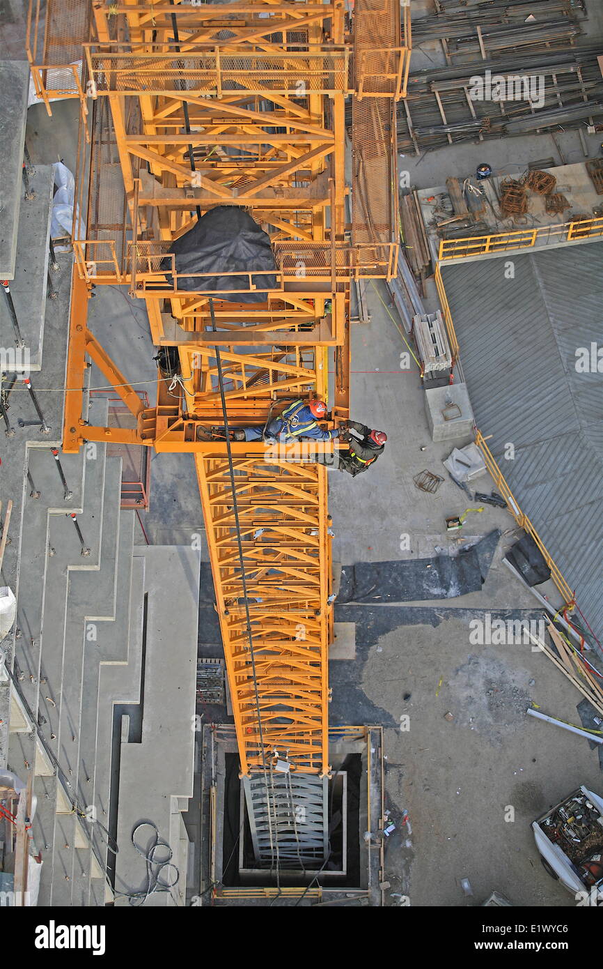 Crane work in okanagan valley hi-res stock photography and images - Alamy