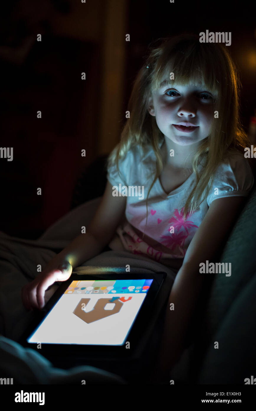 Children playing night hi-res stock photography and images - Alamy