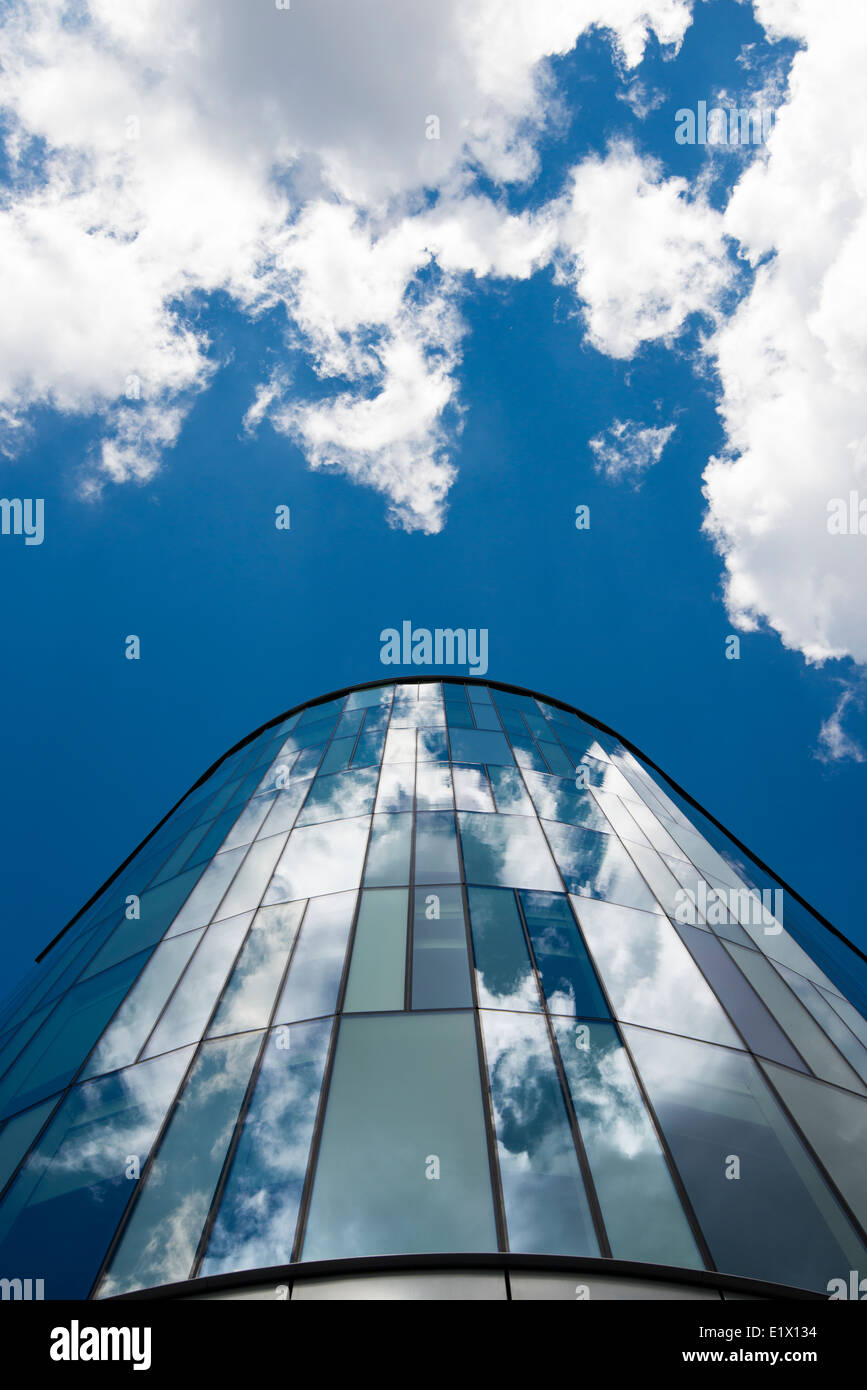 Eon building hi-res stock photography and images - Alamy
