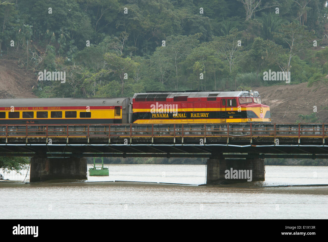 Panama canal railway hi-res stock photography and images - Alamy