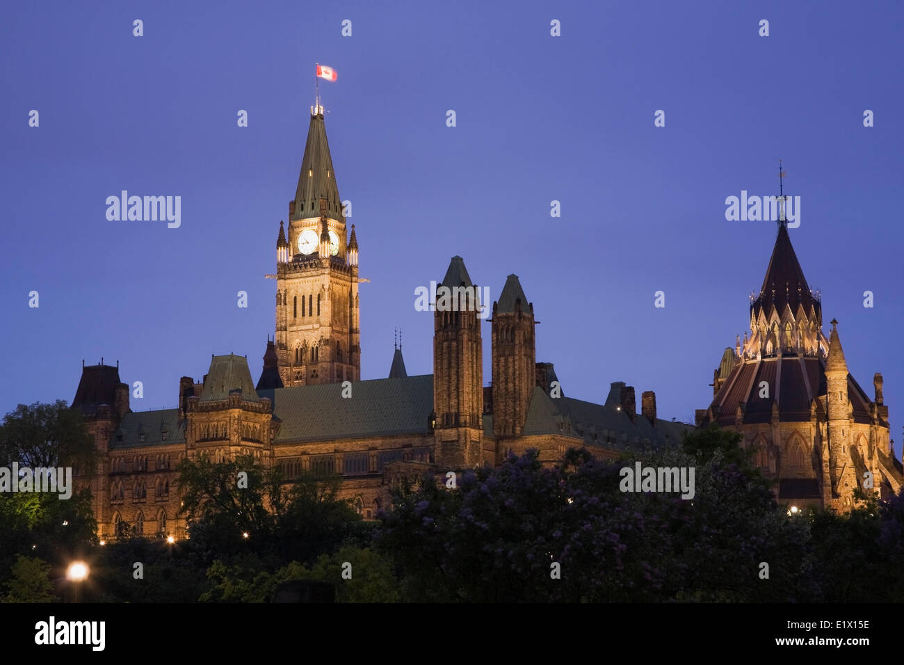 Canadian parliament library architecture hi-res stock photography and ...
