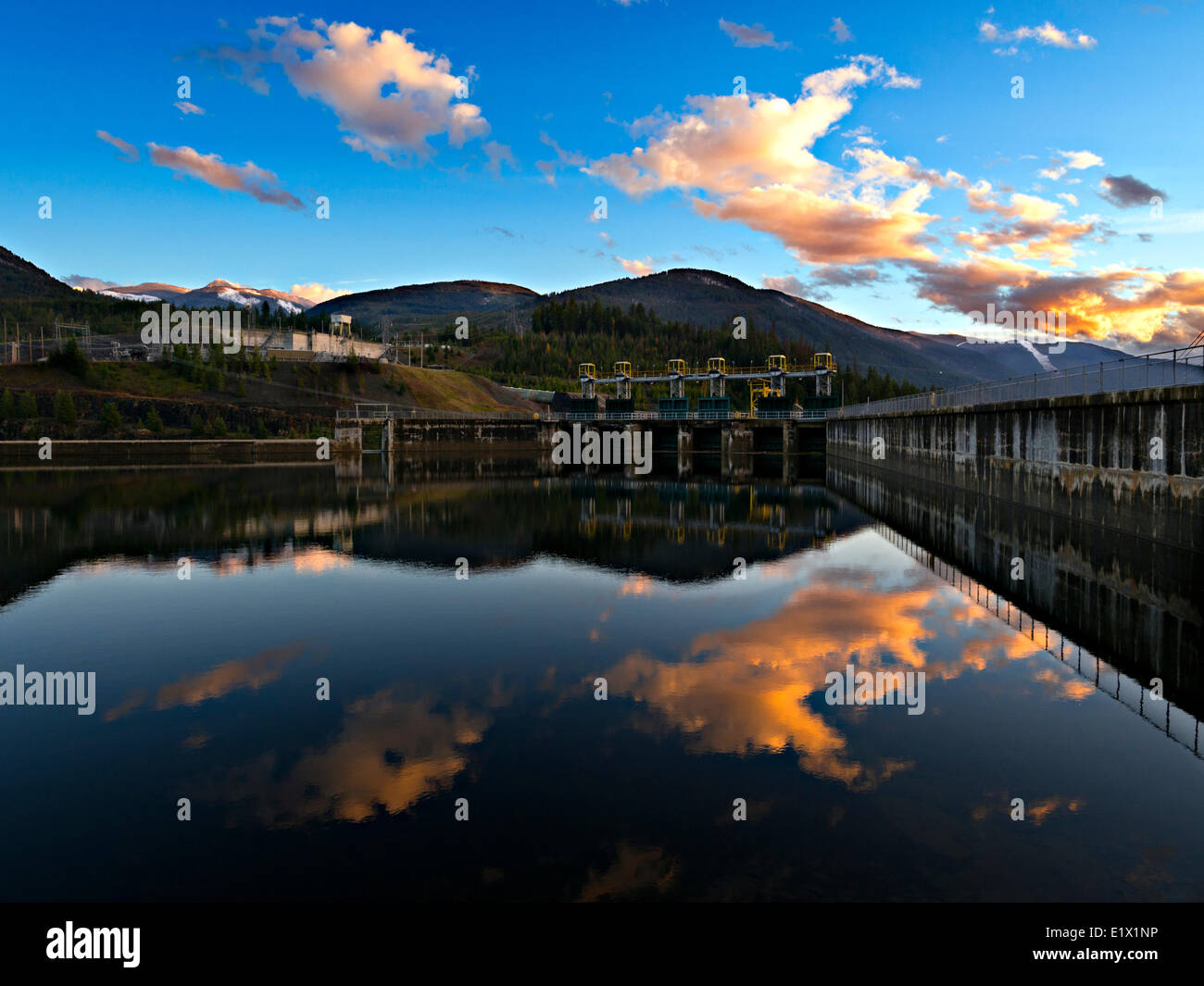 Bonnington range hi-res stock photography and images - Alamy