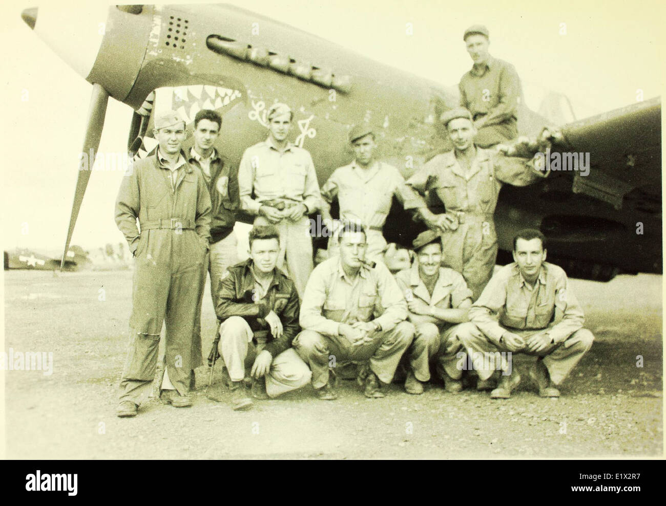 The 7th Air Force's 25th Fighter Group flew P-40s during World War II ...