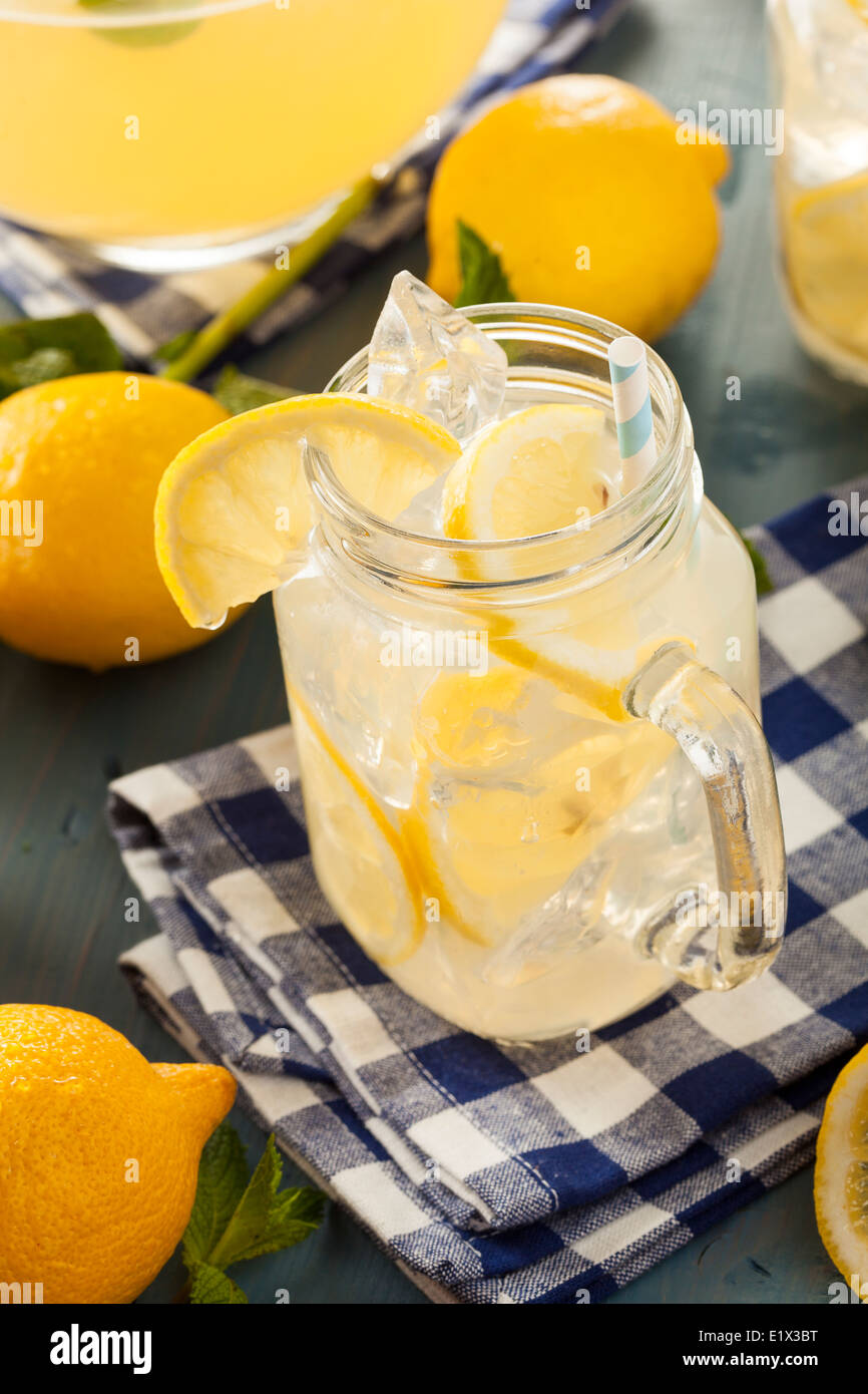 Yellow lemonade hi-res stock photography and images - Alamy