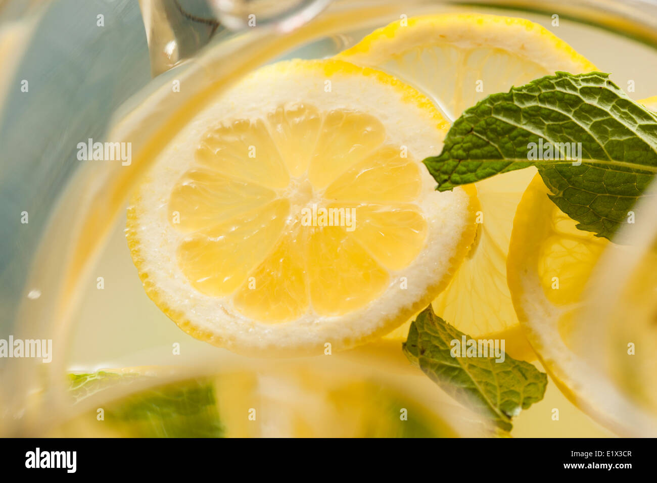 Yellow lemonade hi-res stock photography and images - Alamy