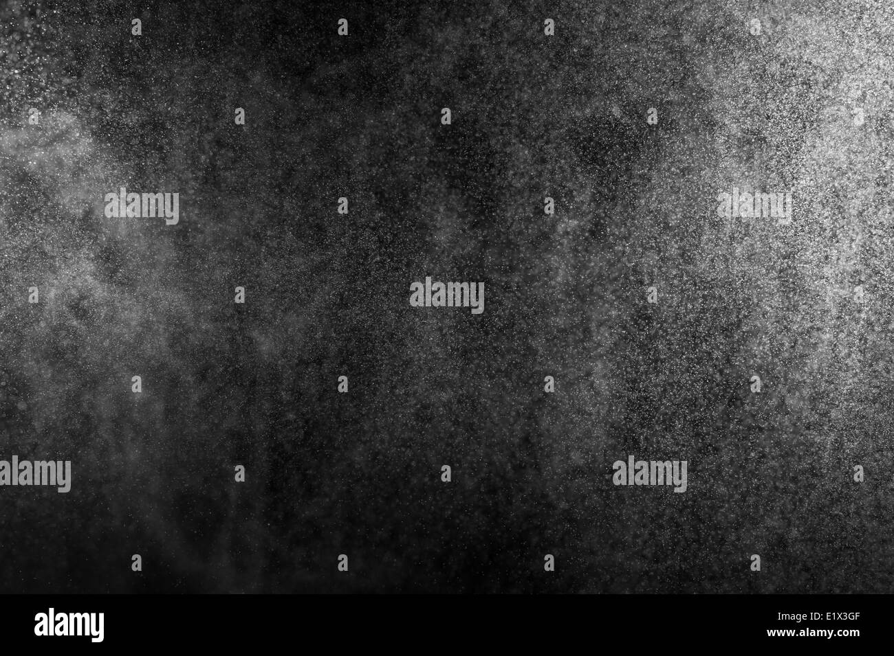 Water spray, black background hi-res stock photography and images - Alamy