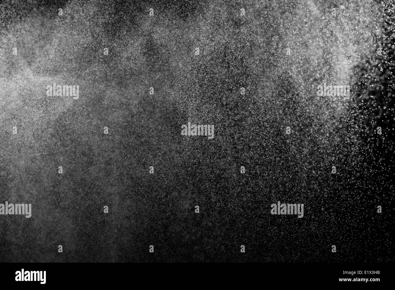 Water spray, black background hi-res stock photography and images - Alamy