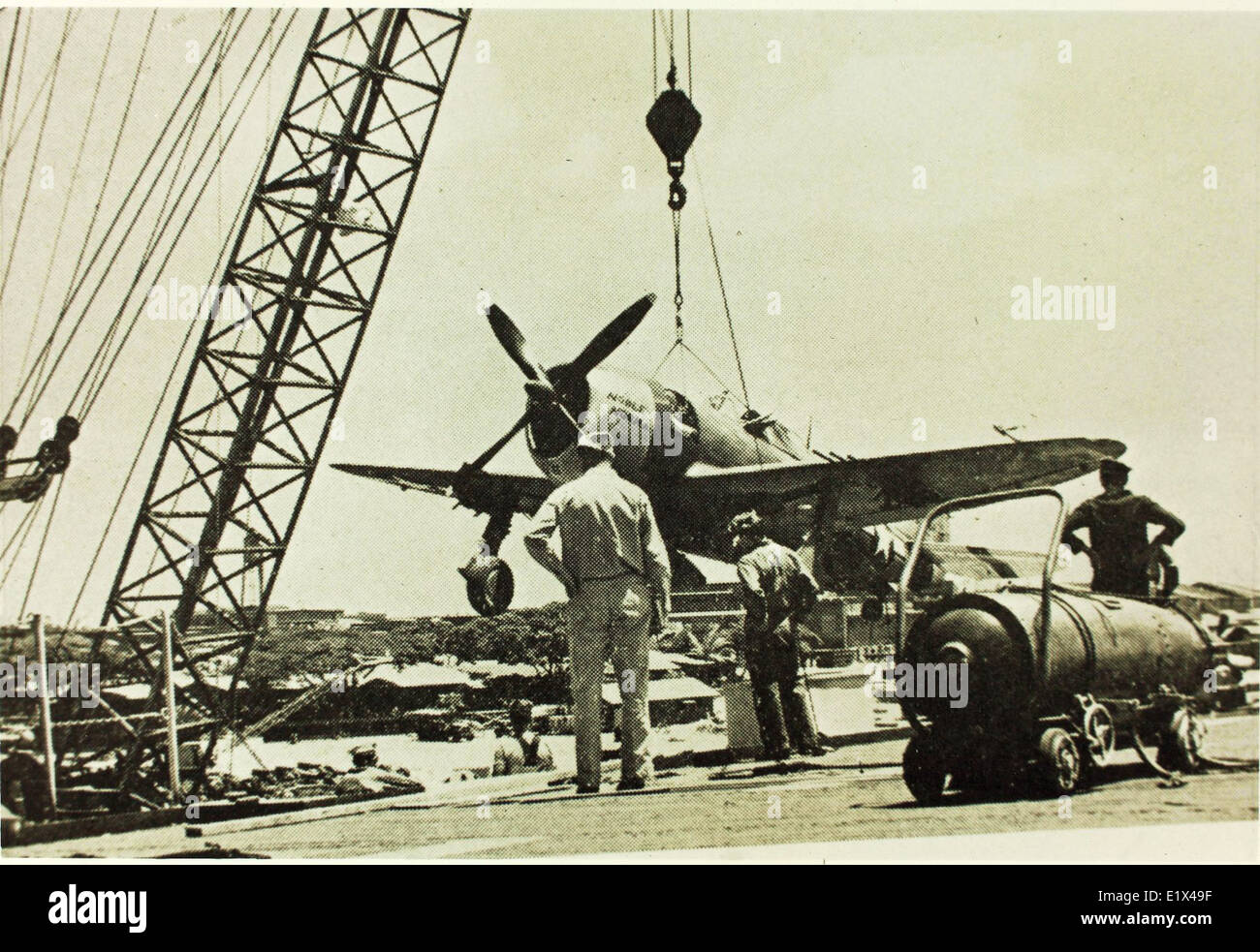318th fighter group p 47 thunderbolt hi-res stock photography and ...