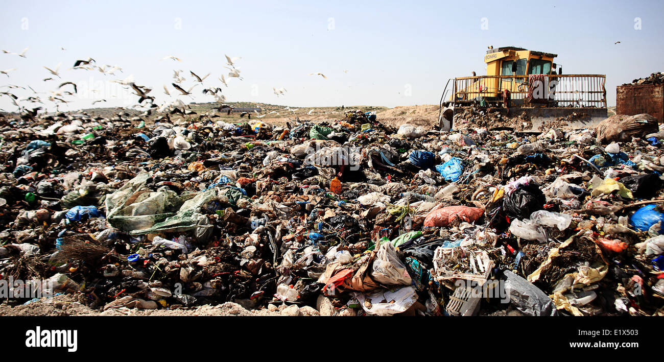 Landfill bulldozer hi-res stock photography and images - Alamy