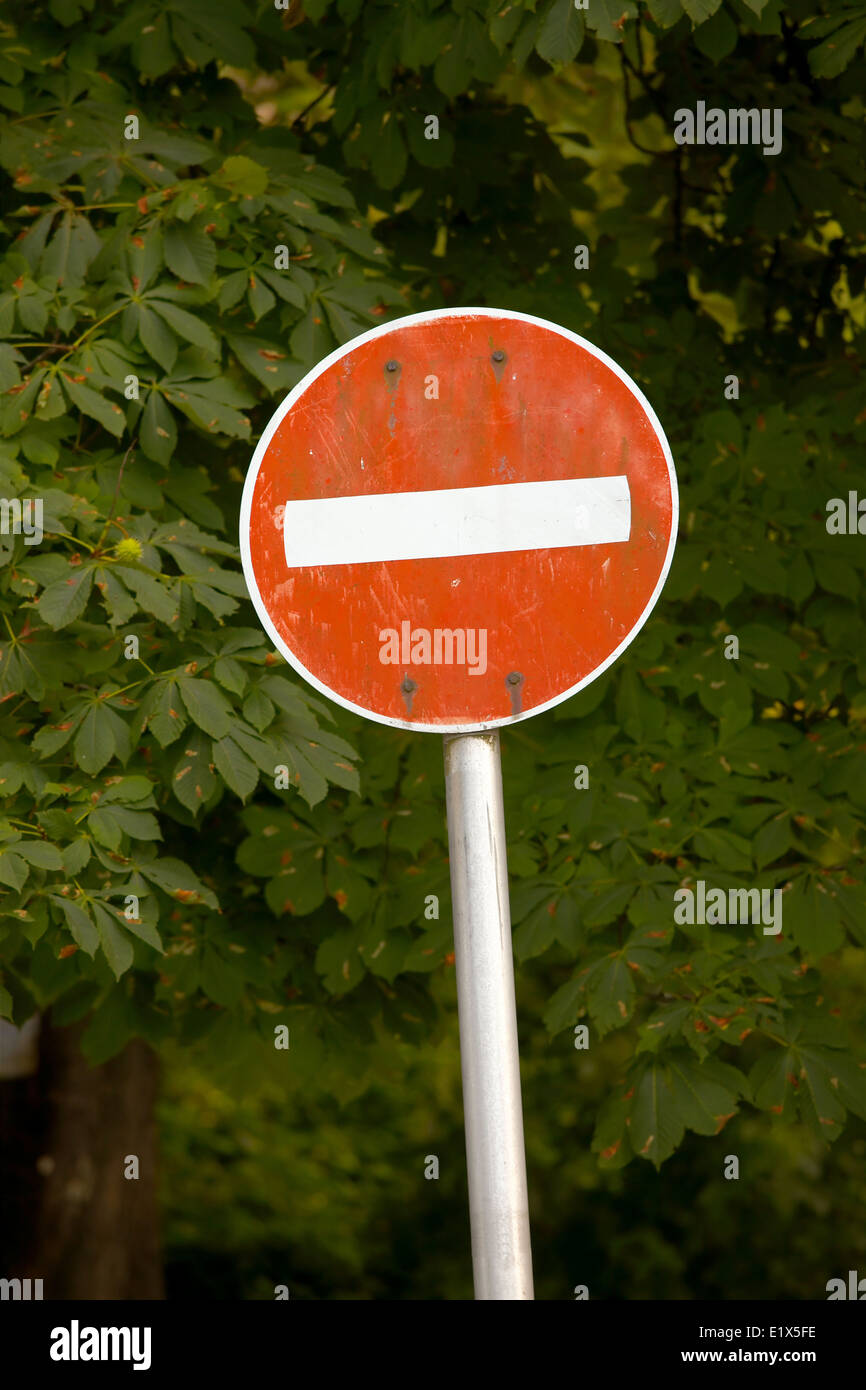 Rusty old no entry sign hi-res stock photography and images - Alamy