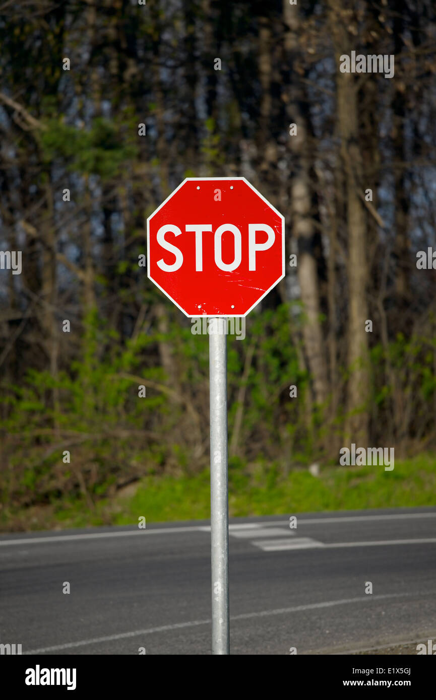 Stop sign car hi-res stock photography and images - Alamy