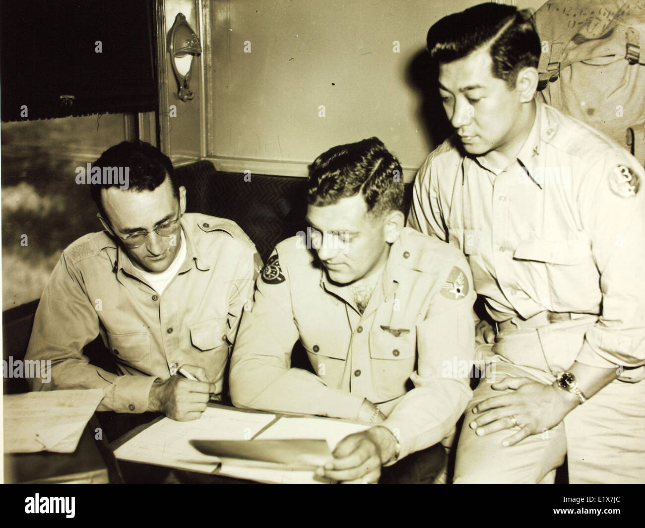 The 560th Bomb Squadron, active from 1939 to 1945, was a key unit in ...