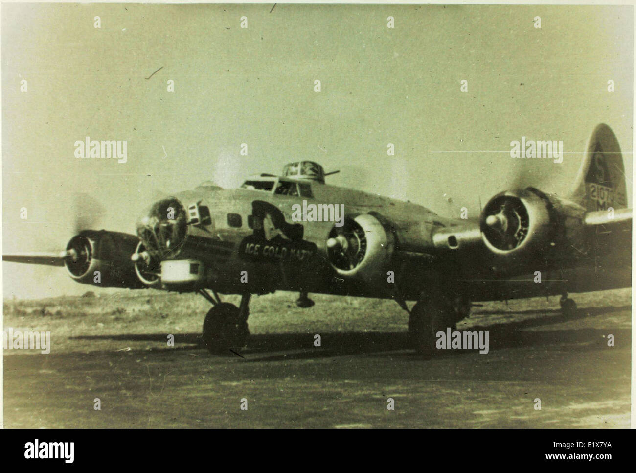 487th Bomb Group High Resolution Stock Photography and Images - Alamy