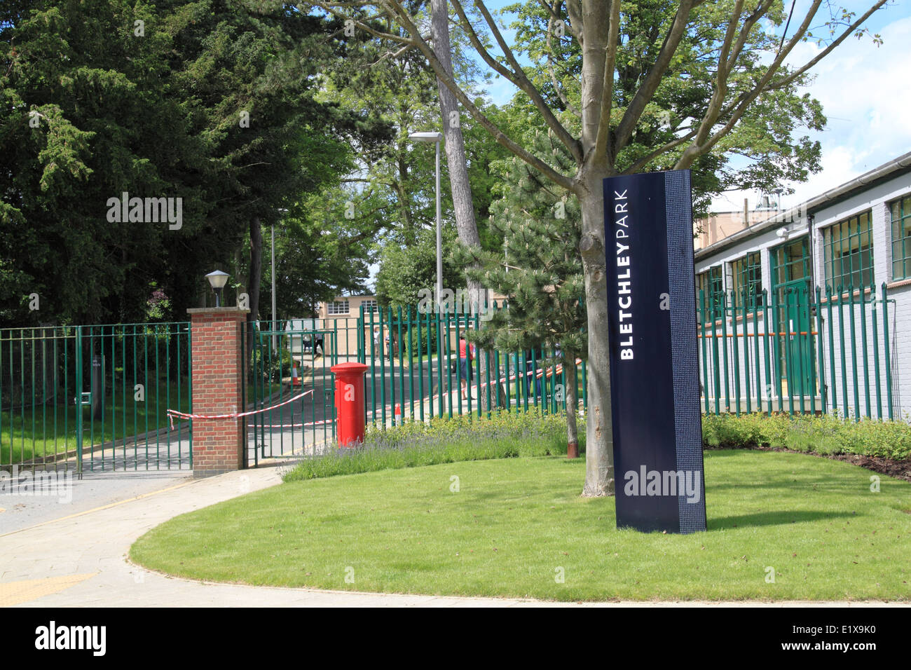 National Museum of Computing, Bletchley Park, Sherwood Drive, Milton ...