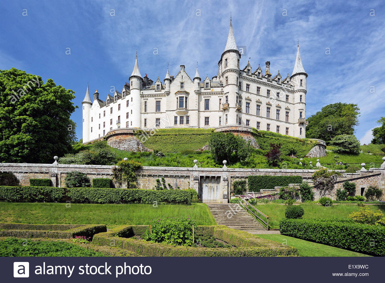 Dunrobin High Resolution Stock Photography and Images - Alamy