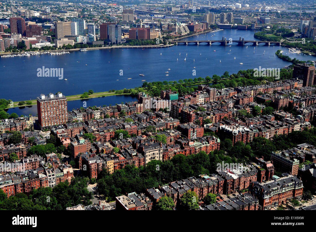 BOSTON, MASSACHUSETTS: View Boston from the 52nd floor Skywalk ...