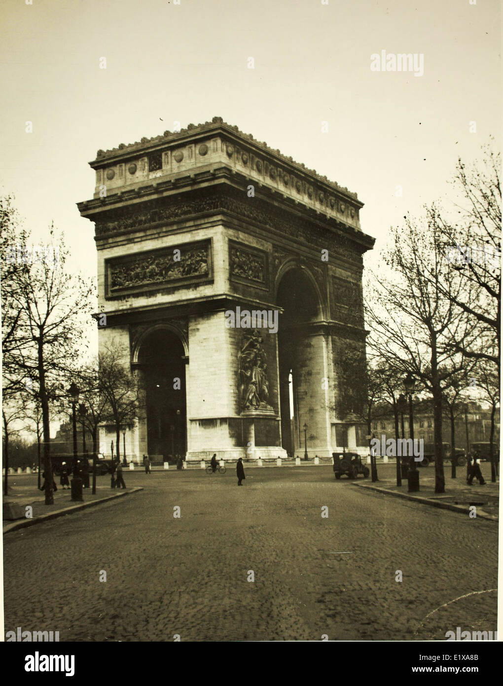 Axis resistance hi-res stock photography and images - Alamy