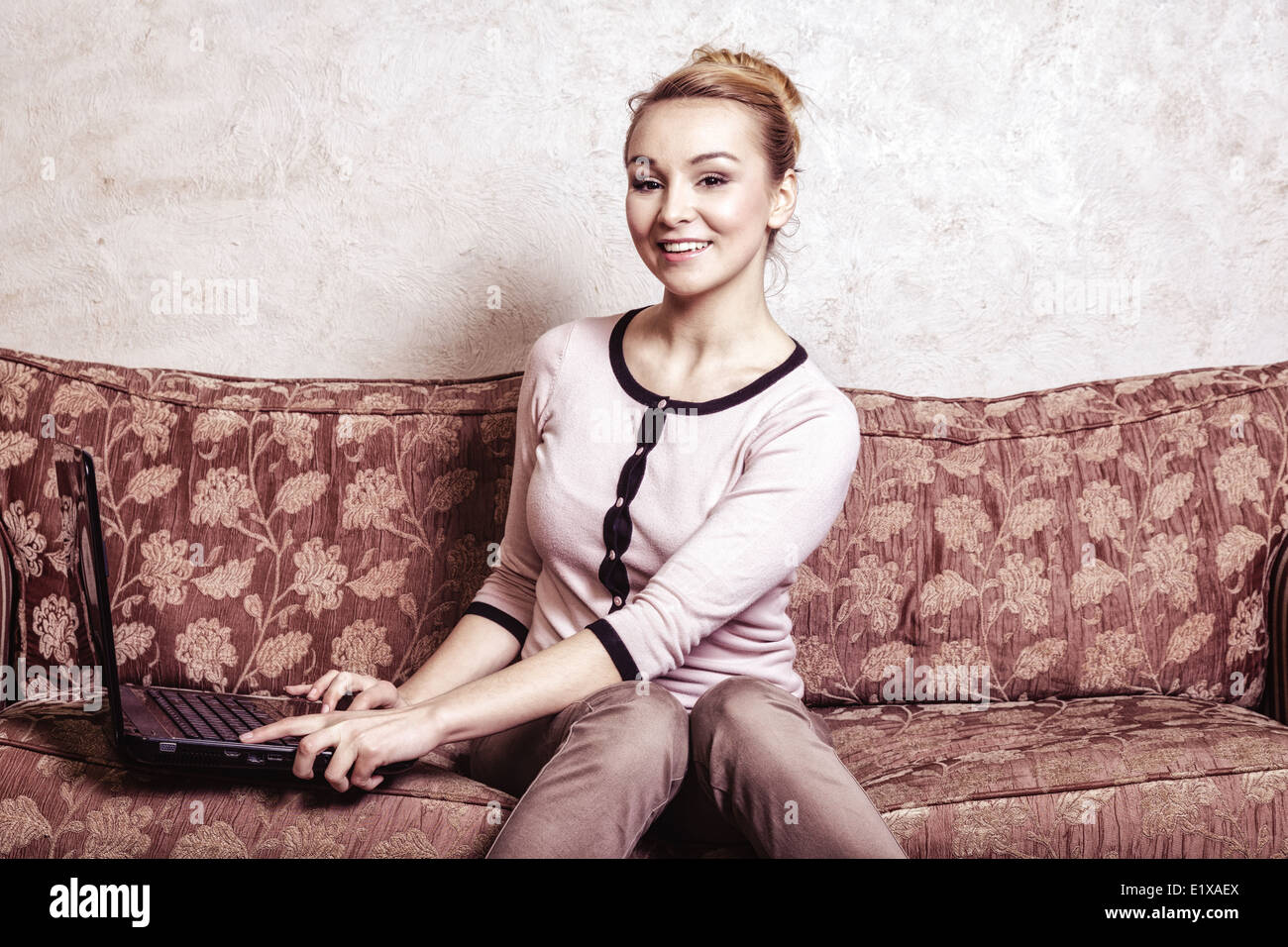 Business woman using computer Stock Photo - Alamy