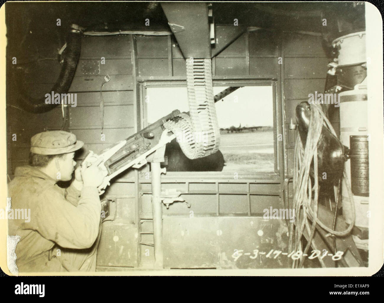 Browning machine gun world war hi-res stock photography and images - Alamy