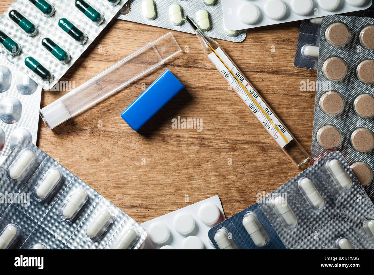 Medical background backdrop with frame border of pills tablets drugs ...