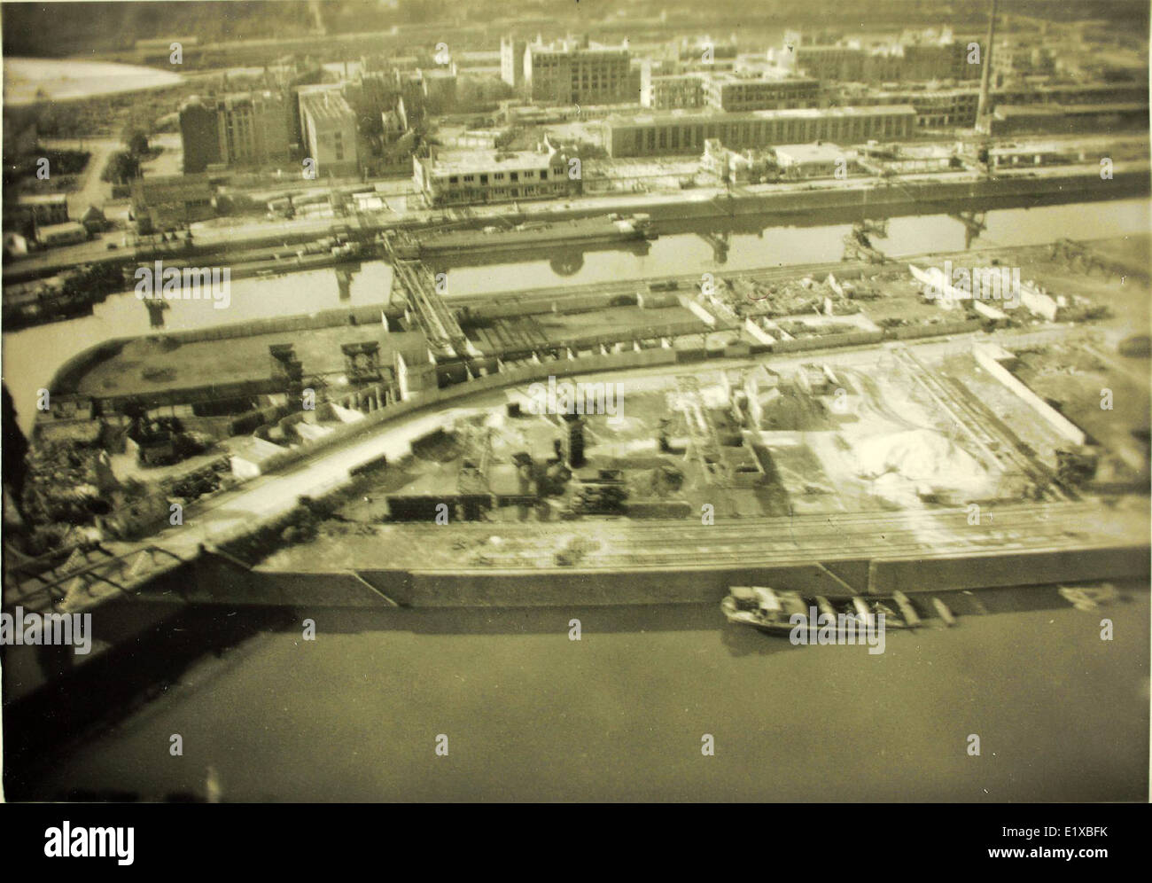 This aerial reconnaissance photo from 1941-1945 shows a detailed view ...
