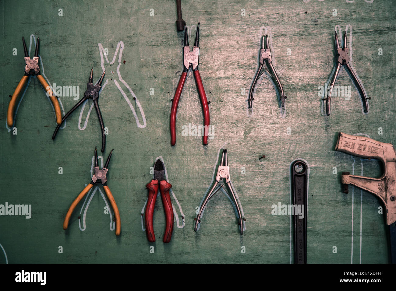 Hanging tools hi-res stock photography and images - Alamy