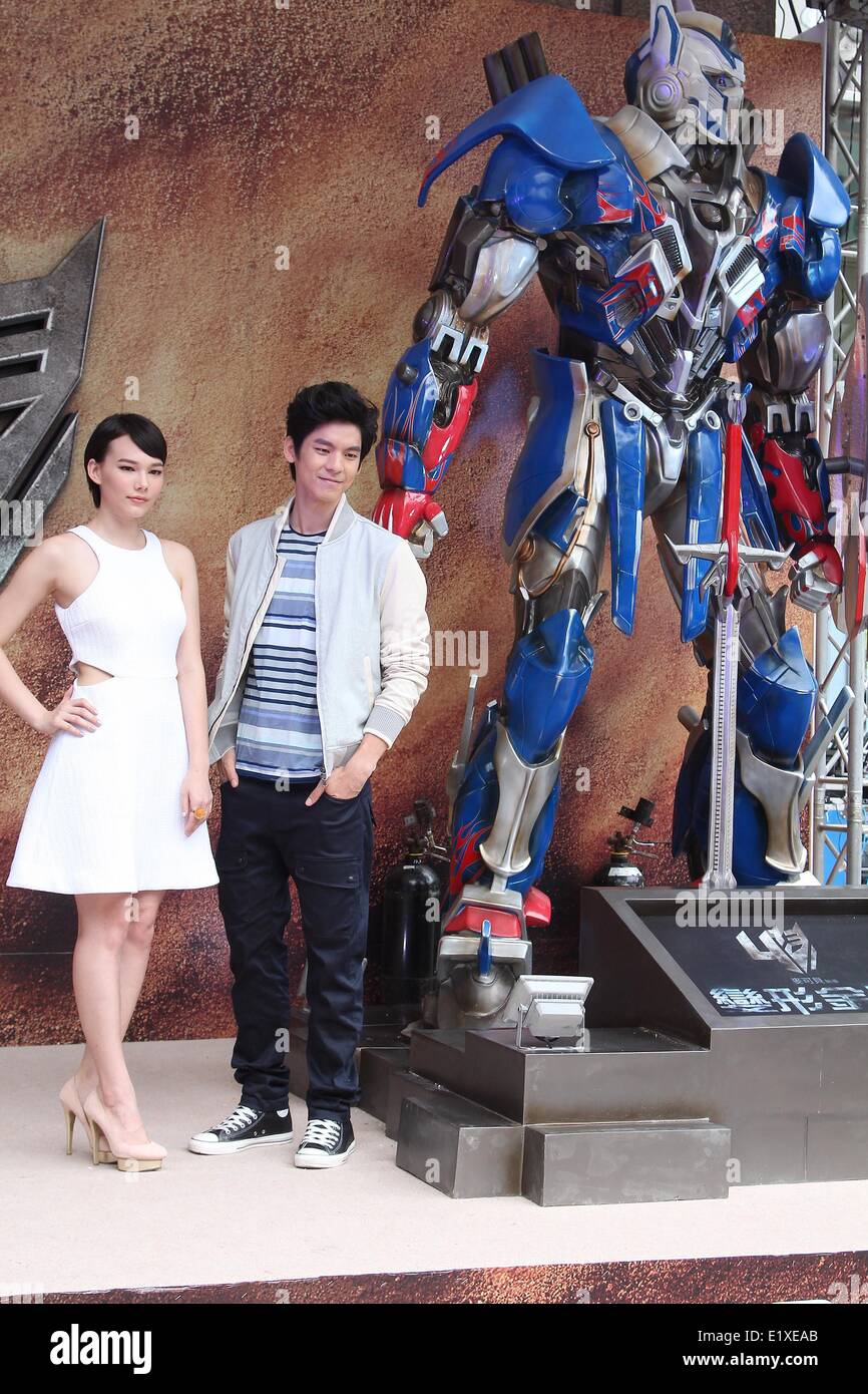 Taipei, China. 9th June, 2014. Austin Lin and Teresa promote film ...