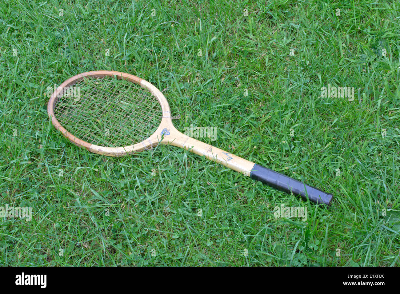 Antique tennis racket hi-res stock photography and images - Alamy