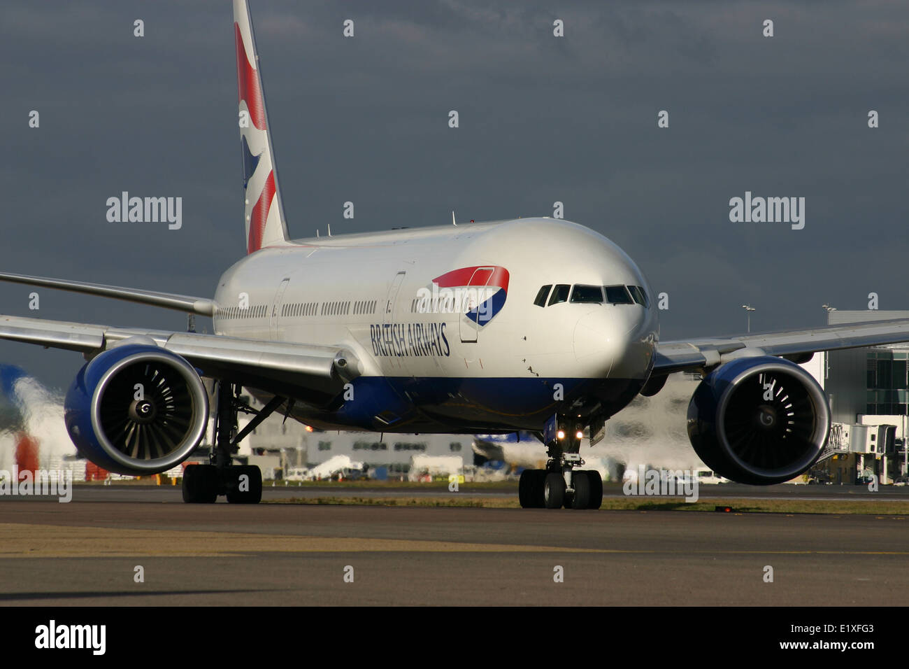 BRITISH AIRWAYS BA BOEING 777 Stock Photo - Alamy