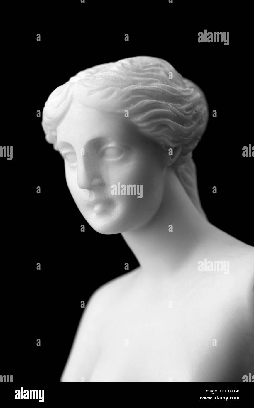 The Venus de Milo is a marble statue of the Hellenistic era, dates from ...