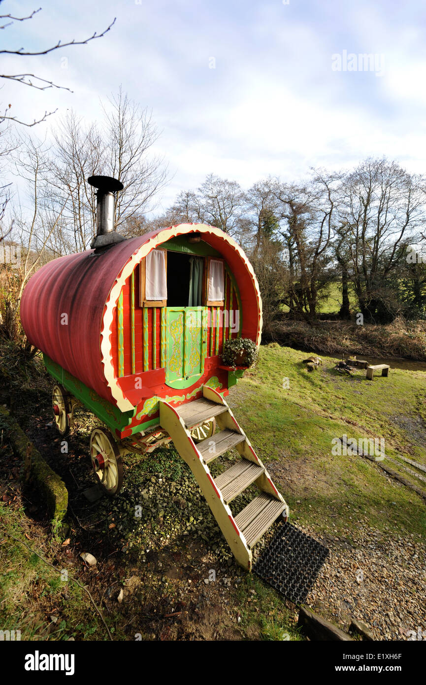 Gypsy wagon camping hi-res stock photography and images - Alamy
