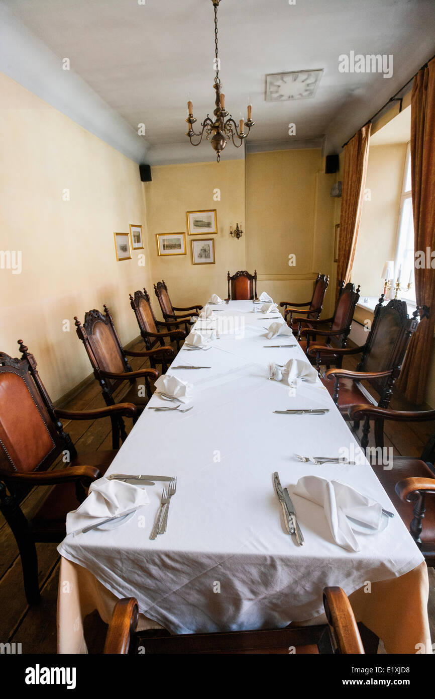 Dining table arranged in restaurant Stock Photo - Alamy