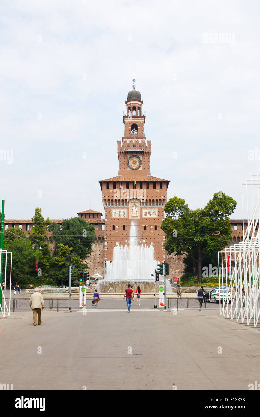 castello sforzesco milano Stock Photo - Alamy