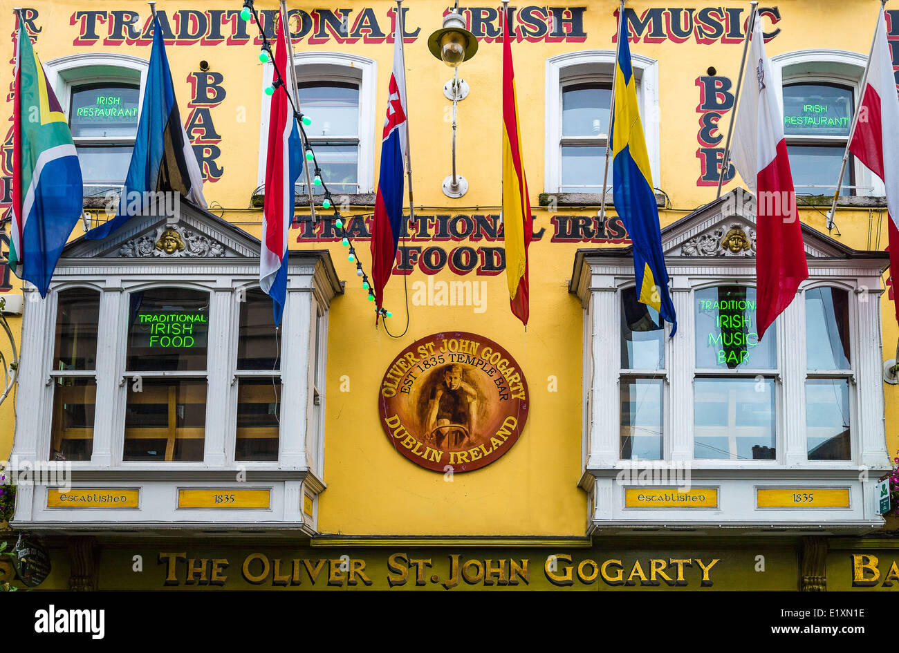 Ireland, Dublin, a restaurant of the Temple Bar quarter Stock Photo - Alamy