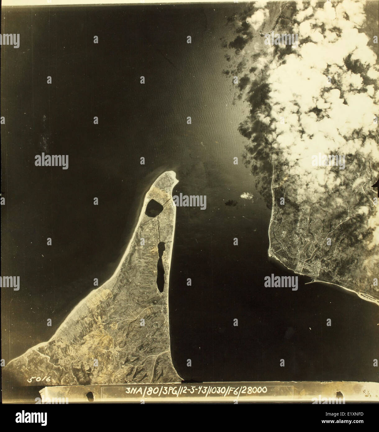 The straits of messina hi-res stock photography and images - Alamy