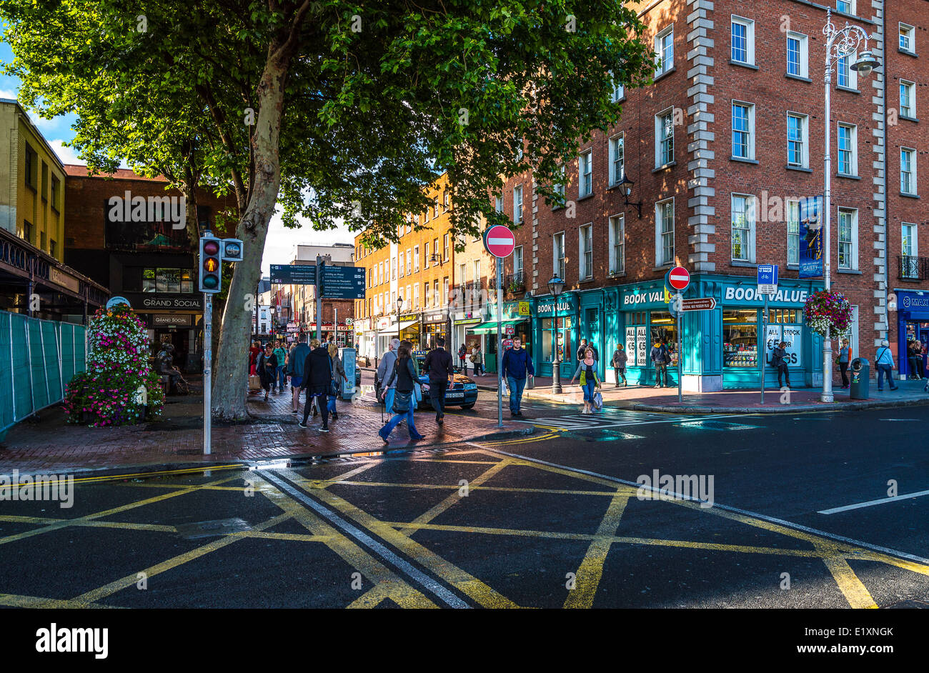 Dublin people hi-res stock photography and images - Alamy