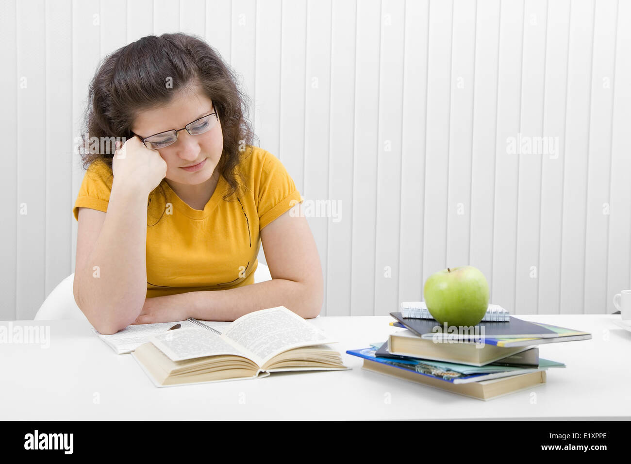 Intelligent student hi-res stock photography and images - Alamy