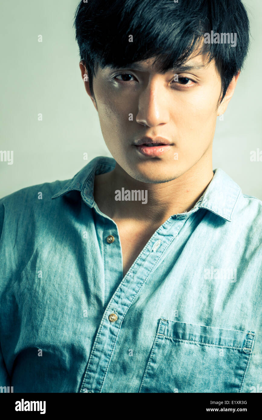 Male model watch fashion hi-res stock photography and images - Alamy