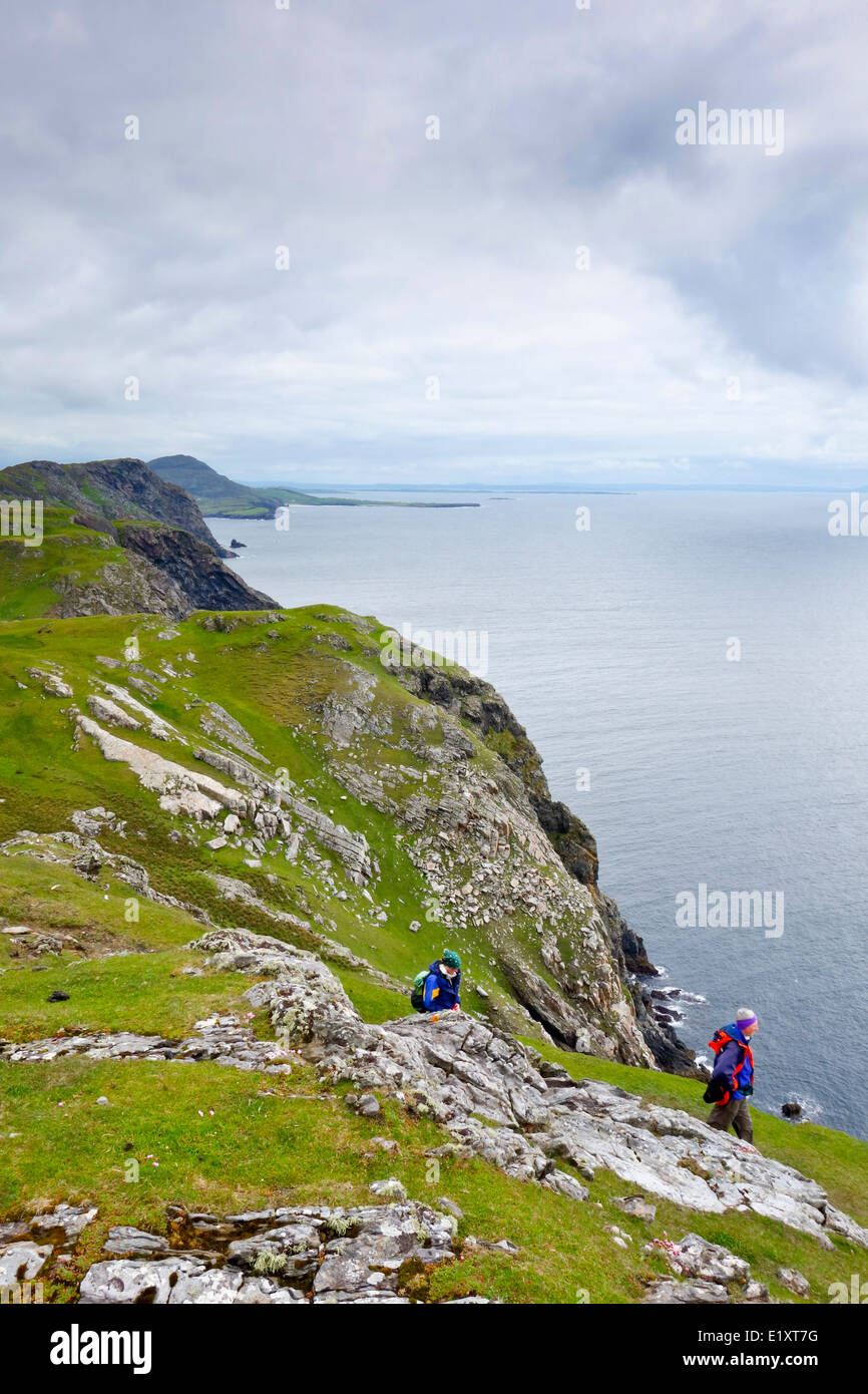 cliff path coast Donegal bay Carrigan head Slieve league Stock Photo ...