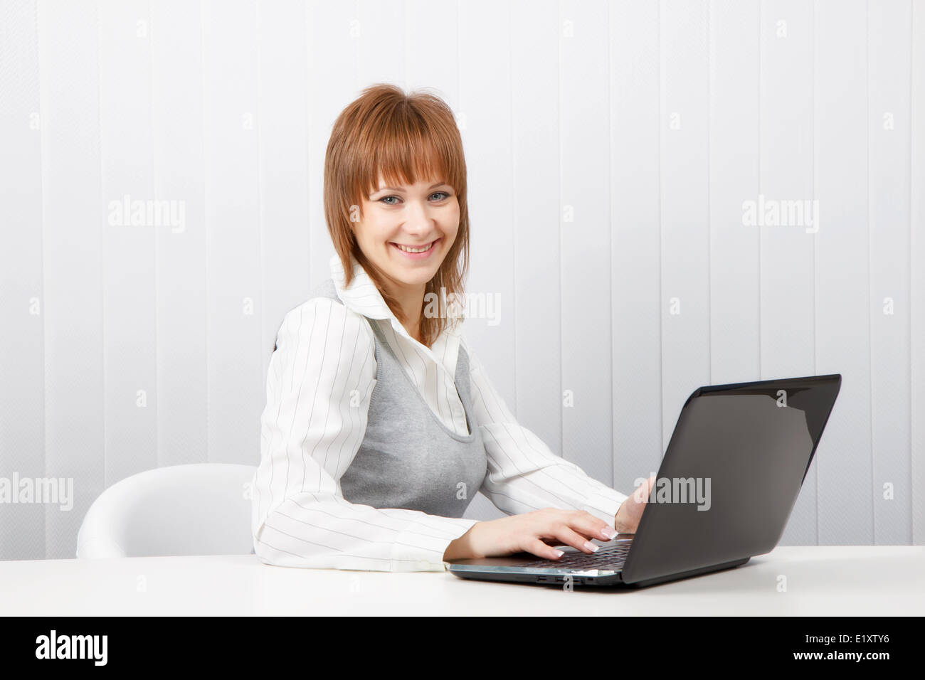 girl with laptop Stock Photo - Alamy