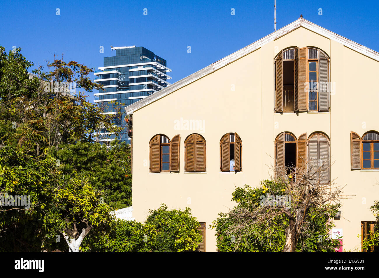 Beautiful old residence hi-res stock photography and images - Alamy