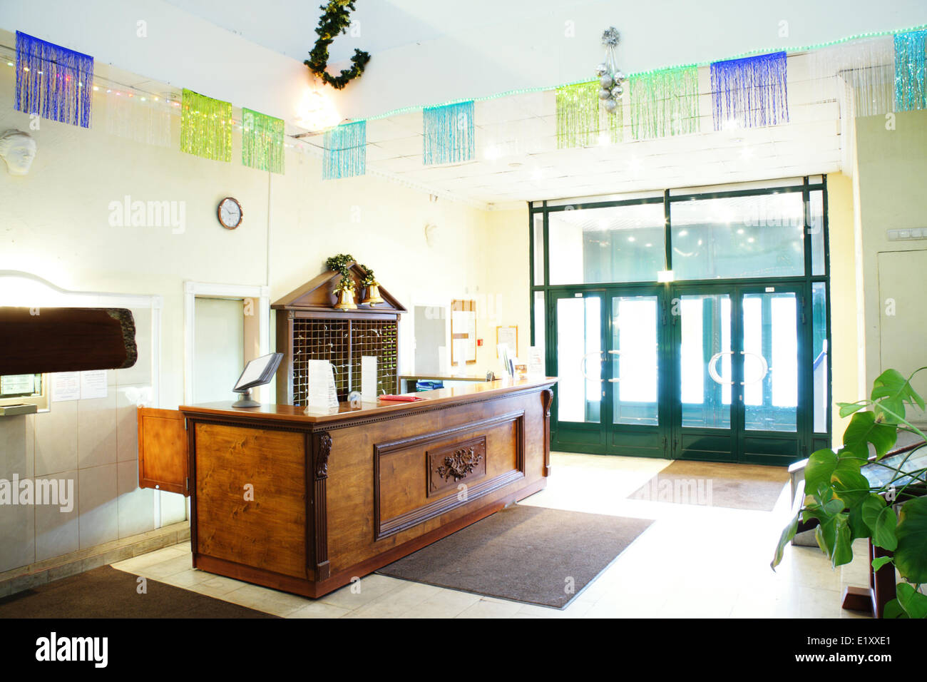 Reception Clock High Resolution Stock Photography and Images - Alamy