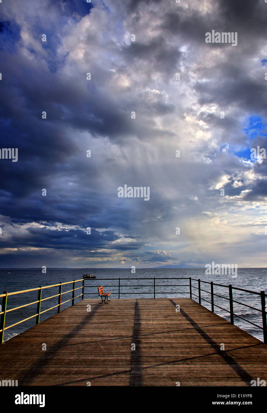 Polygyros hi-res stock photography and images - Alamy