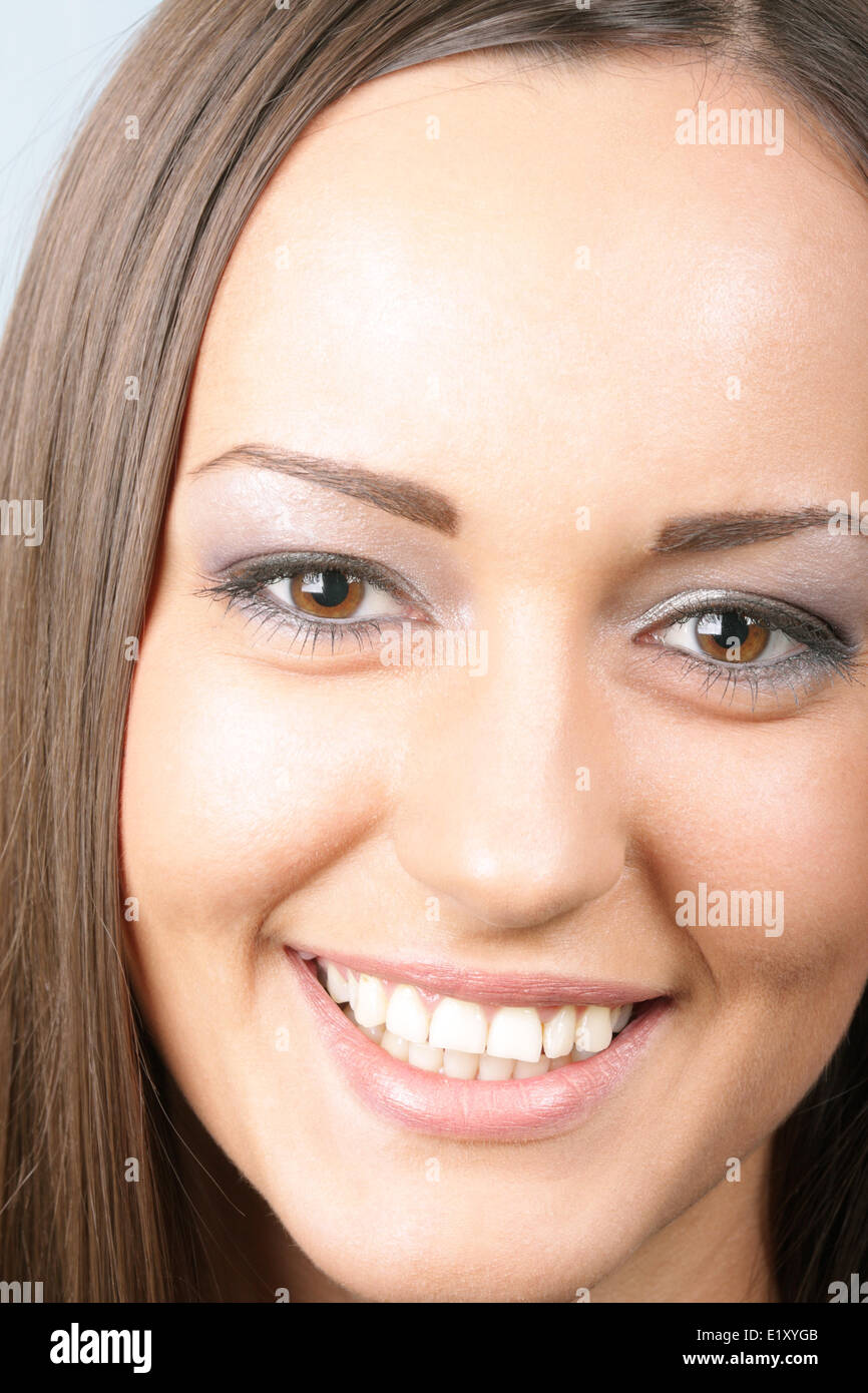 Smiling girl face Stock Photo - Alamy