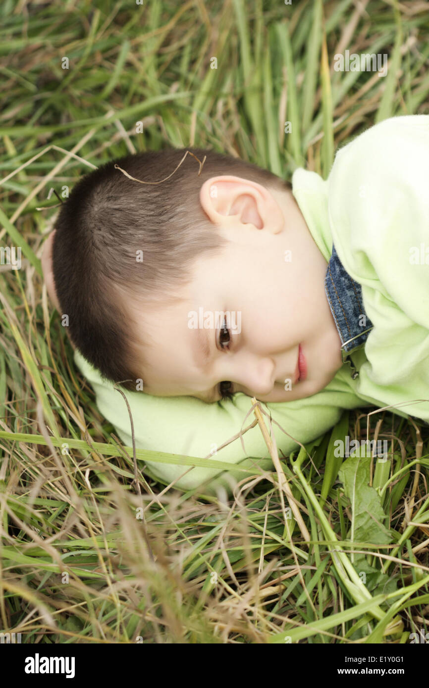 Laying to rest hi-res stock photography and images - Alamy