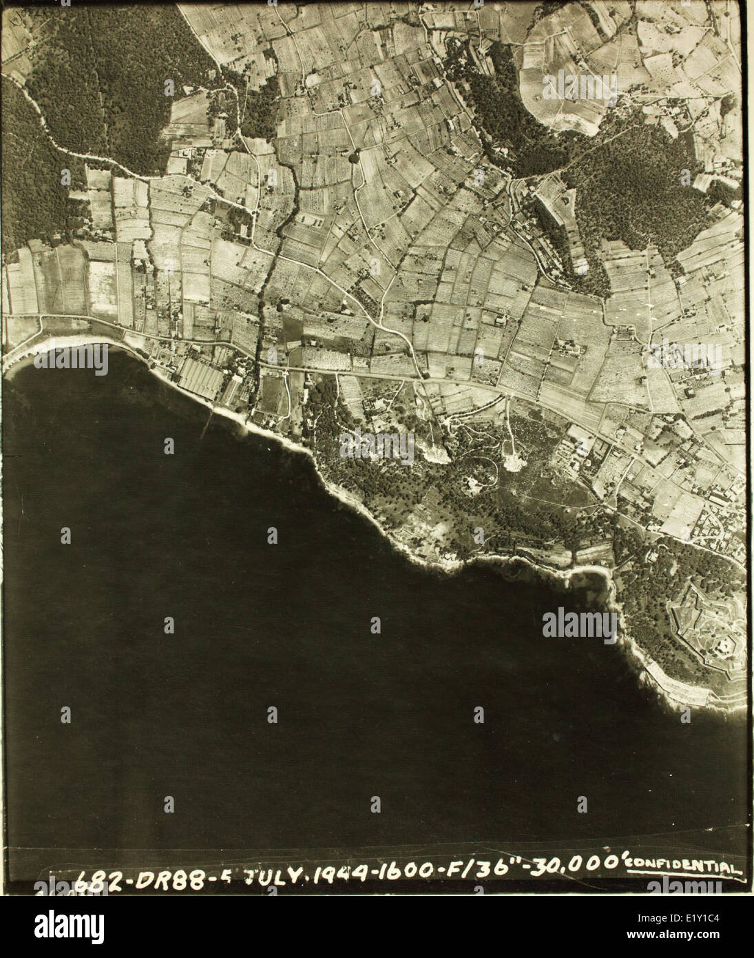 Reconnaissancephotoaerialview hi-res stock photography and images - Alamy