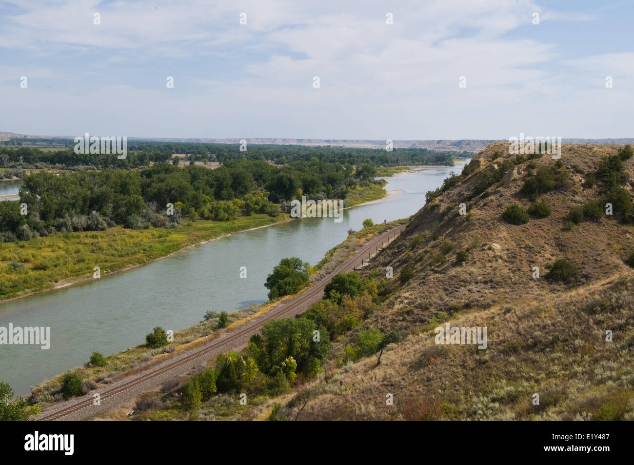 Montana river shore hi-res stock photography and images - Alamy
