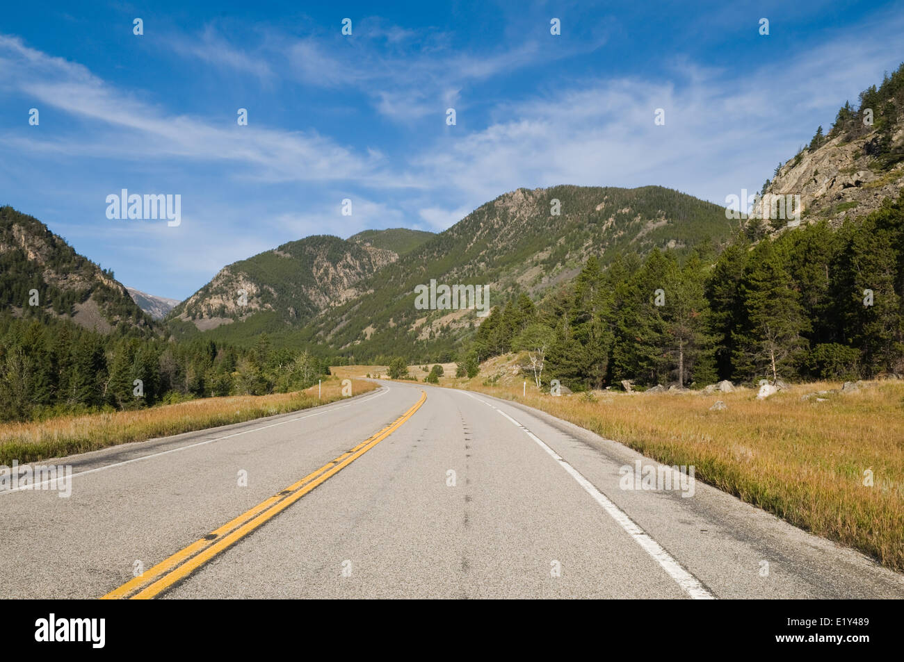 Rocky road hi-res stock photography and images - Alamy